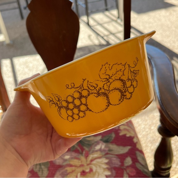 Pyrex | Kitchen | Vtg Pyrex Old Orchard Qt Nesting Dish No Lid | Poshmark